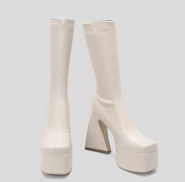 Bota Bratz – Sally Queen