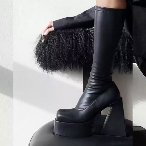 Bota Bratz – Sally Queen